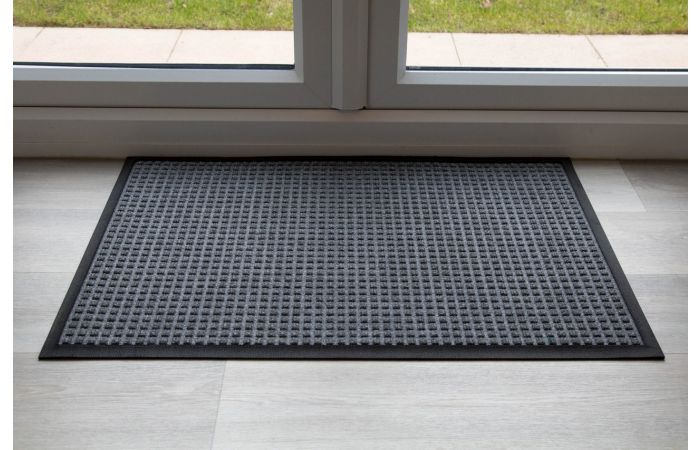 Black Throw Down Heavy Duty Mat Hard Wearing | Commercial Matting